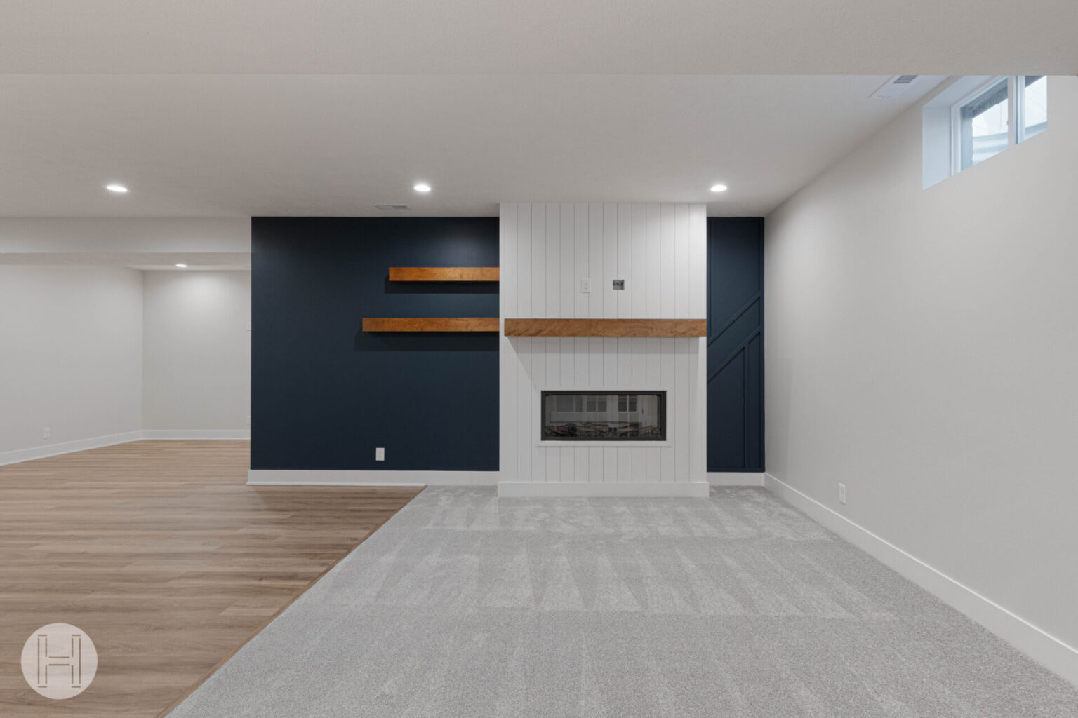 The Grand Hostess Basement – Hawthorne Finished Basements